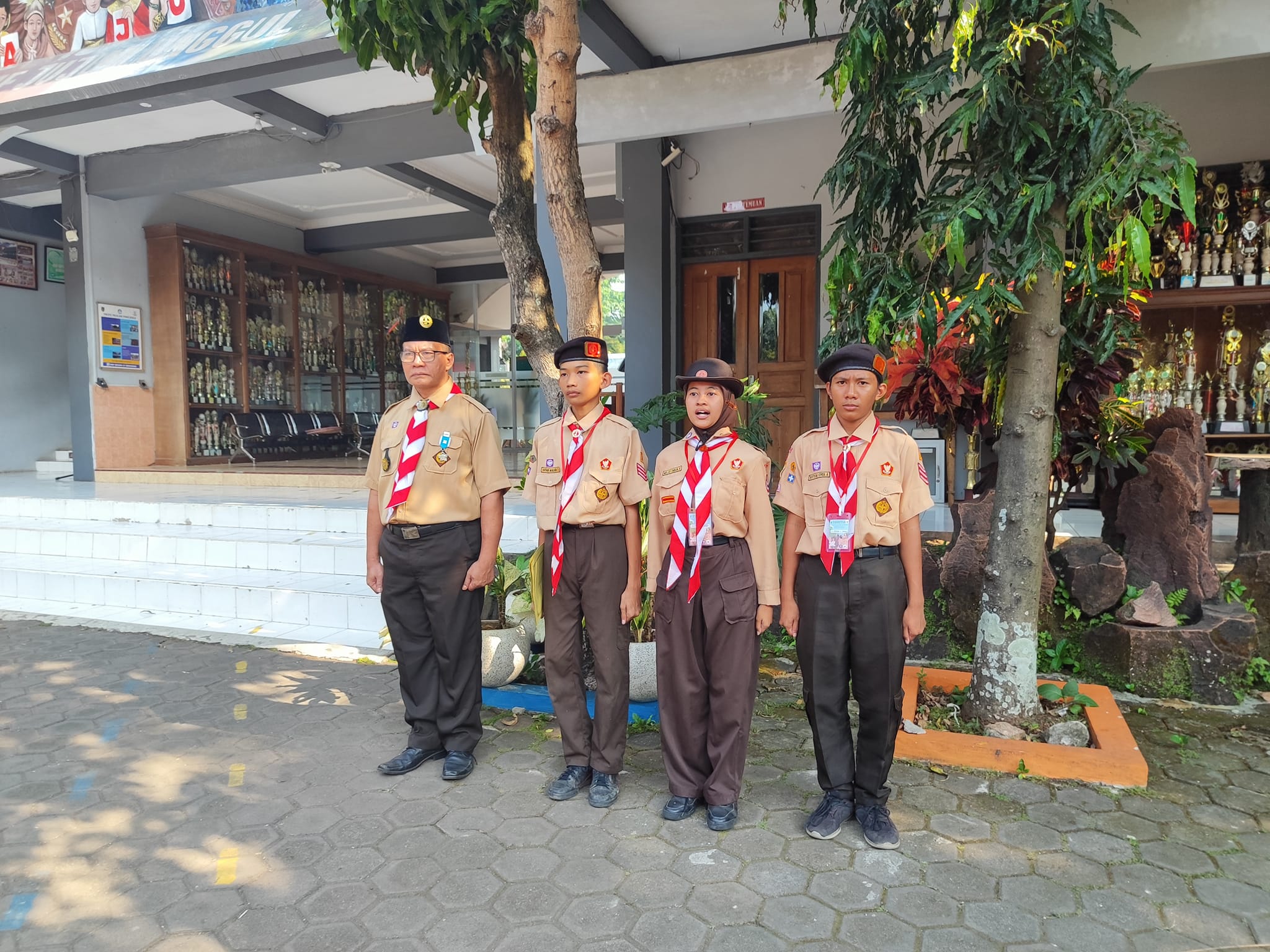 Kegiatan kemah blok kelas VIII